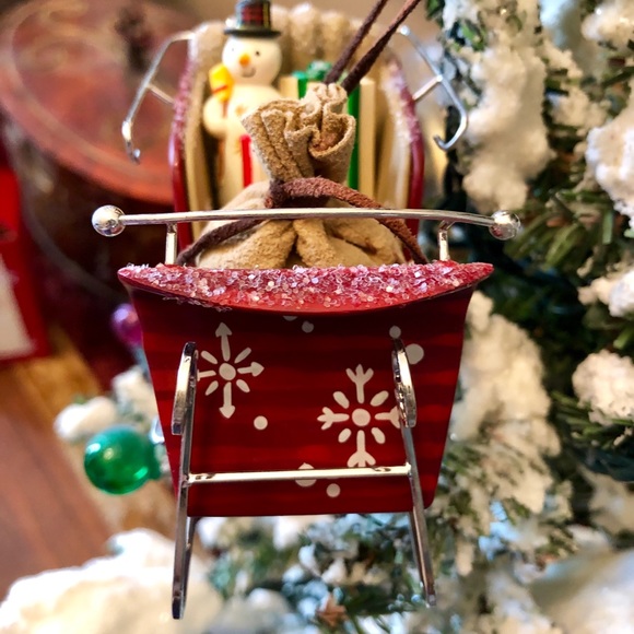 Hallmark | Holiday | Hallmark 203 Santas Magic Sleigh | Poshmark